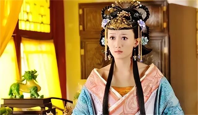 The duty of concubines in the ancient harem was just to pass on incense ...