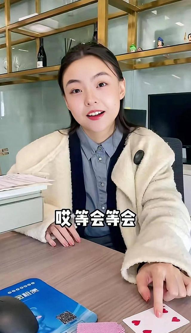 The big melon is here! The bed photo of Chen Feiyu and female Internet ...