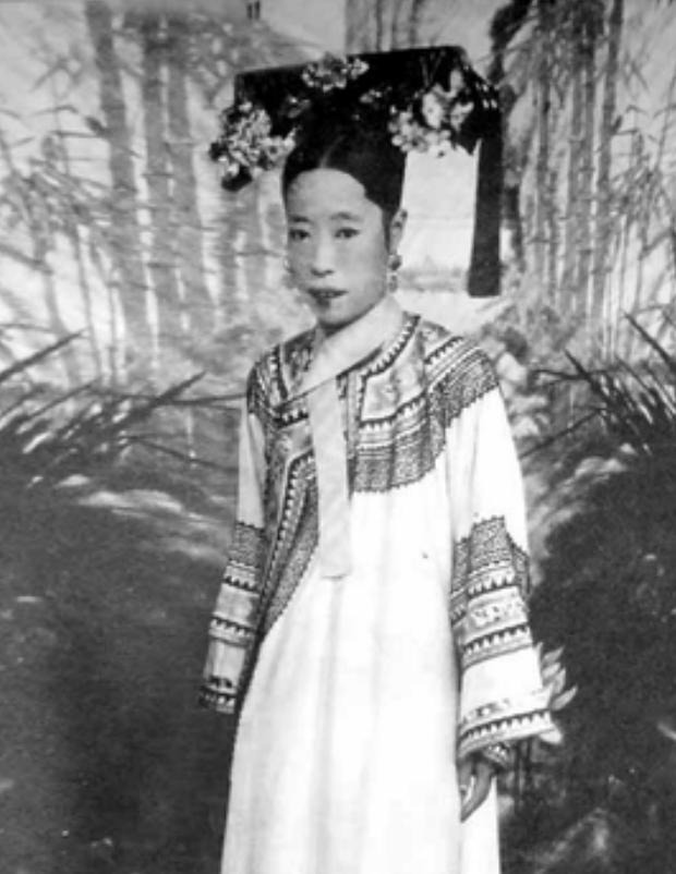 Empress Dowager Longyu looks so ugly, Yuan Shikai still considers ...