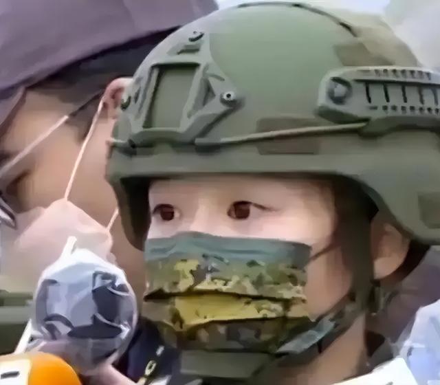 Taiwanese female soldiers with milky voice, let us see the hope of ...