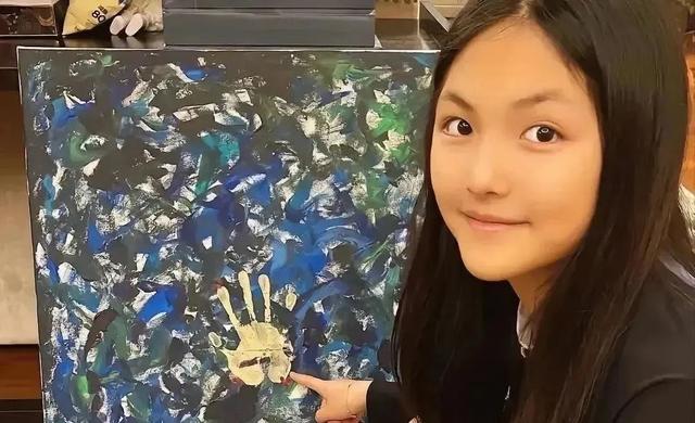 13-year-old Wang Shiling's work was exhibited at the Louvre, and she ...