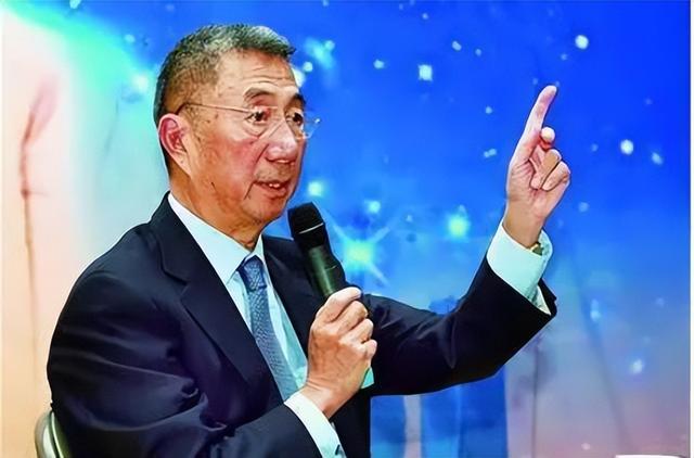 Nobel Laureate Ding Zhaozhong: Chinese-American, but he uses Chinese to ...