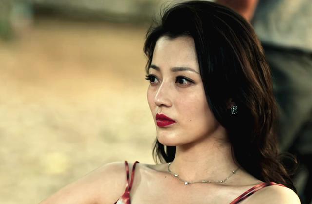 "Princess Miao Qing" in "Three Lives", 29 years old as Guo Xiaoting's ...