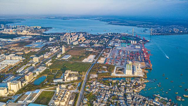 What does it mean that the whole island of Hainan is closed? What does ...