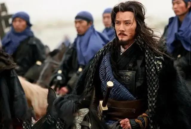 When Xiang Yu and Liu Bang went to war, why didn't Xiang Yu's vassals ...