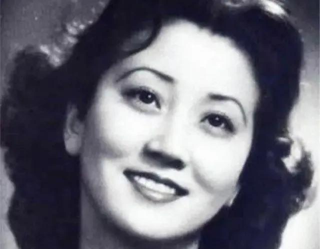 Haining Celebrity Biography: Chinese Vocal Educator Soprano Jiang Ying ...