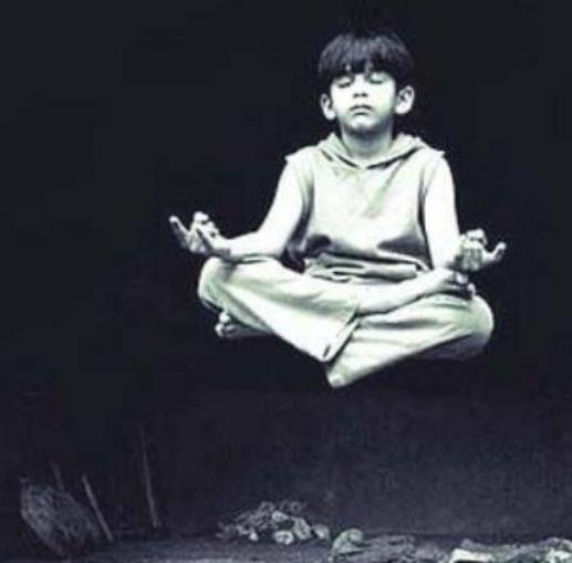 The Mystery of Human Floating: The 'Superman' Floating in the Air - iMedia