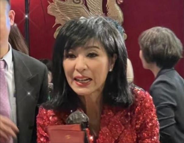 67-year-old TVB artist Michelle went to the restaurant, bent down in ...