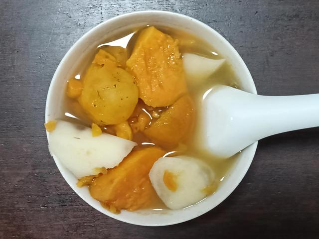 Braised yam with sweet potato and kumquat, a delicious home-cooked dish ...