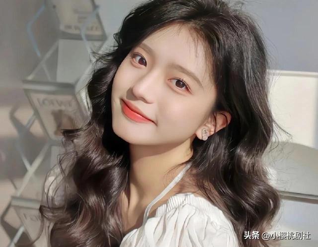 I am an original internet singer.I was plagiarized.But my sister ...