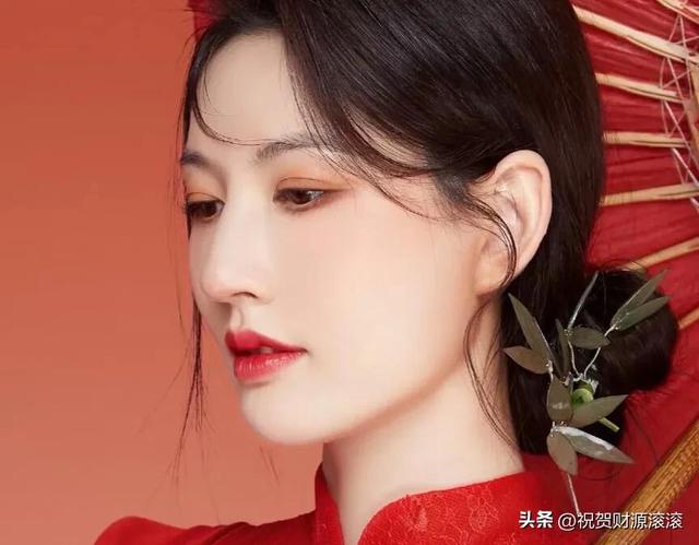 Guo Zhiyan: She is very beautiful and lovely, she has a really good ...