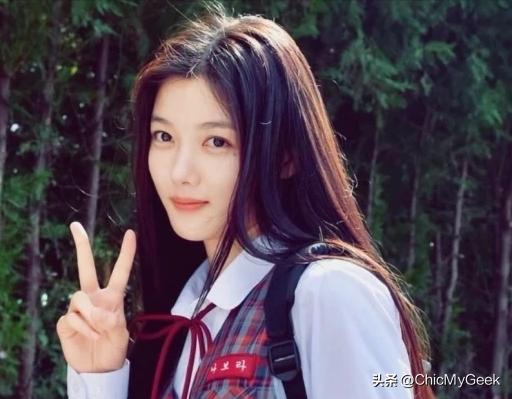 Who doesn't love this national first love face!Only 23 years old and ...