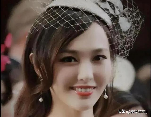 After Weibo night, Tang Yan made her first appearance, protecting her ...