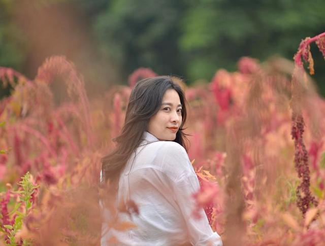 Six rare women in the world have thinner waists than other people's ...