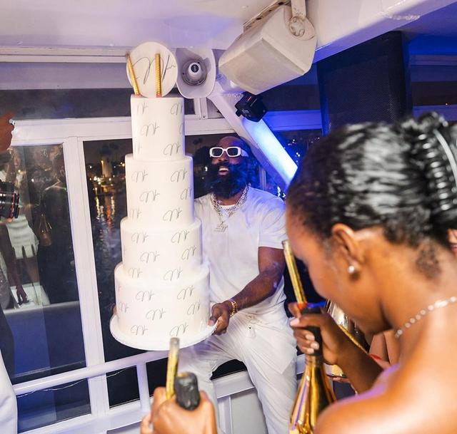 Sneaker news: A pair of Harden 7s worth $250,000 - iMedia