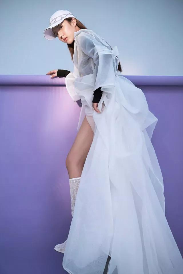 Su Xiaotong of the Goddess series - iMedia