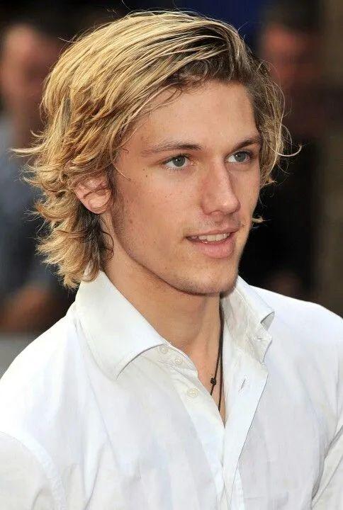 British actor Alex Pettyfer married to German supermodel - iMedia