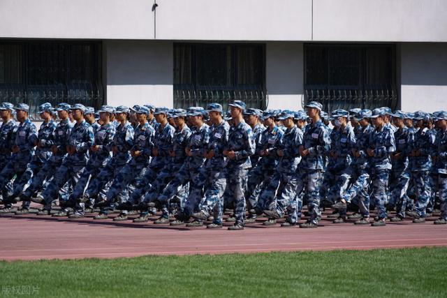 "Goose step" training - iMedia