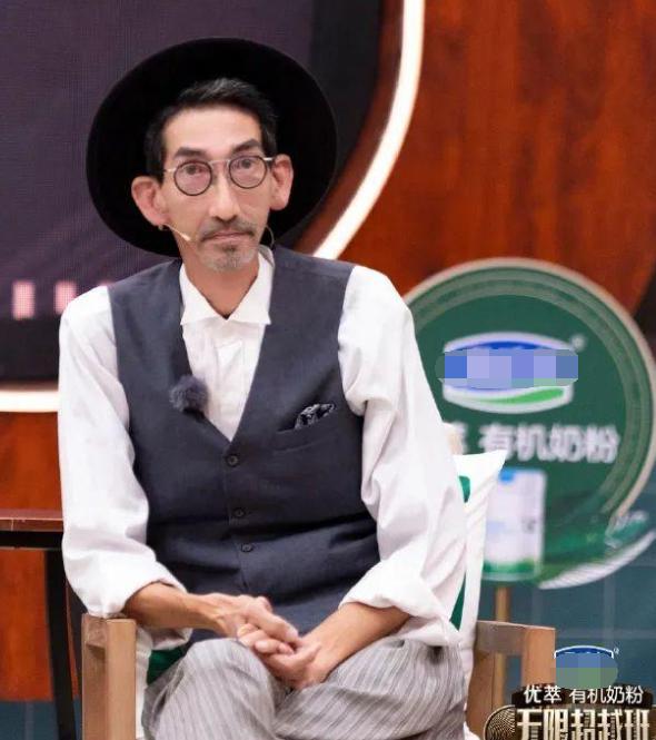 After Paul Cha returned to Hong Kong, he worked as a disinfectant in ...