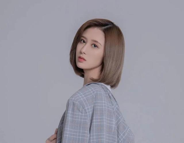 Zhang Xinjie, a member of "Creation 101" and a new generation artist ...