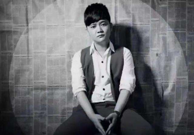 The 36-year-old singer passed away, with tears warning before his death ...