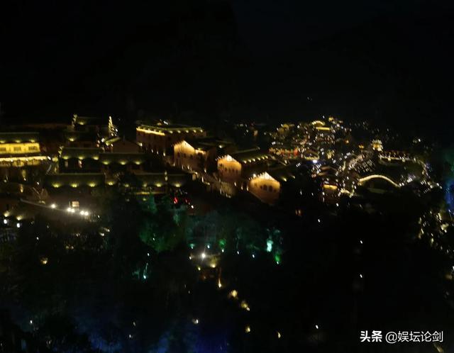 Jiangxi Shangrao Wangxian Valley - B&B hanging on the cliff - iMedia