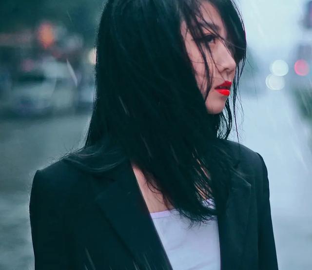 October 2022 Nujiang Yu group poem "There are two mes in the world ...