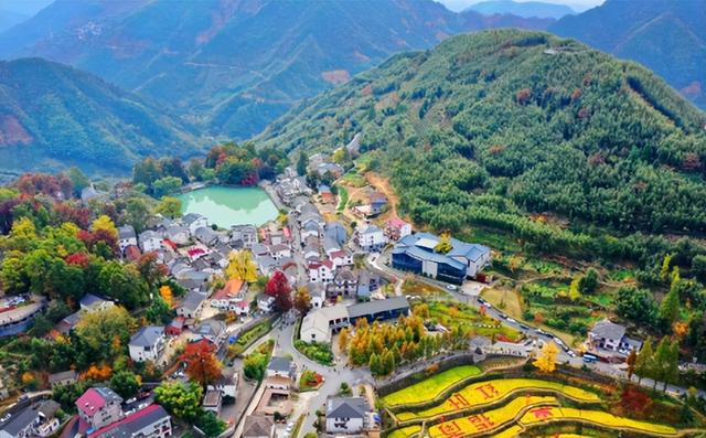 Lin'an Guide Village: Thoughts wander in the imprint of the hometown ...