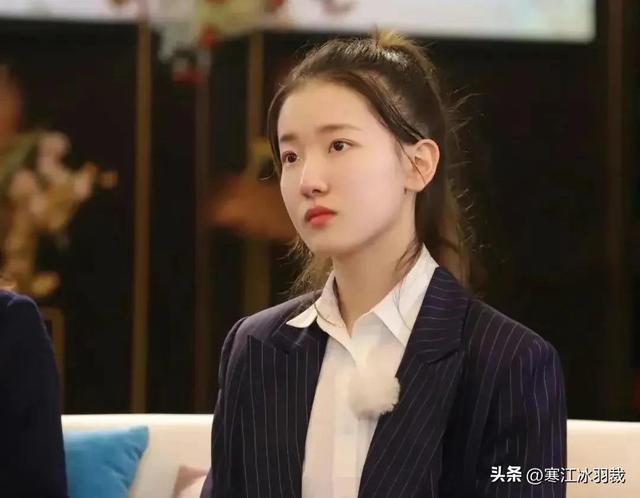 Meng Yutong's monthly salary is less than 10,000 yuan, but because of ...