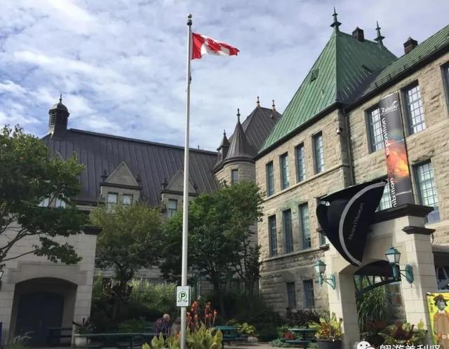 French-speaking Canada - Quebec - iMedia