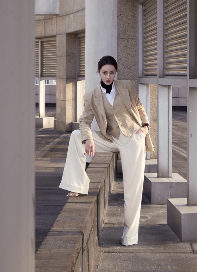 Di Lieba is effortlessly beautiful! Dressed in a suit and transformed ...