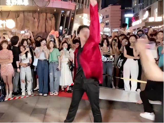 ESO Huya debut!Deng Khao and Zhang Yixi joined them, and Lu Ha's face ...