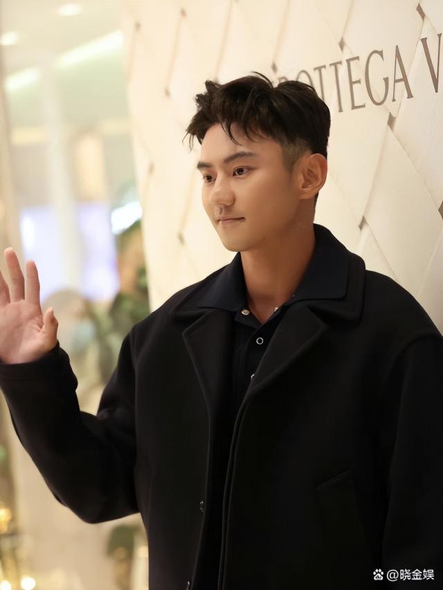 Ning Zetao: Returning to the fashion industry, and participating in the ...