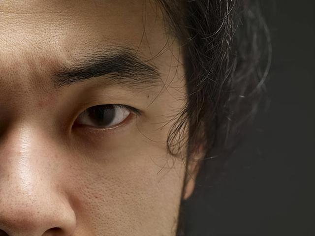 What is the meaning of "the eyebrows are afraid of evil, and the eyes ...