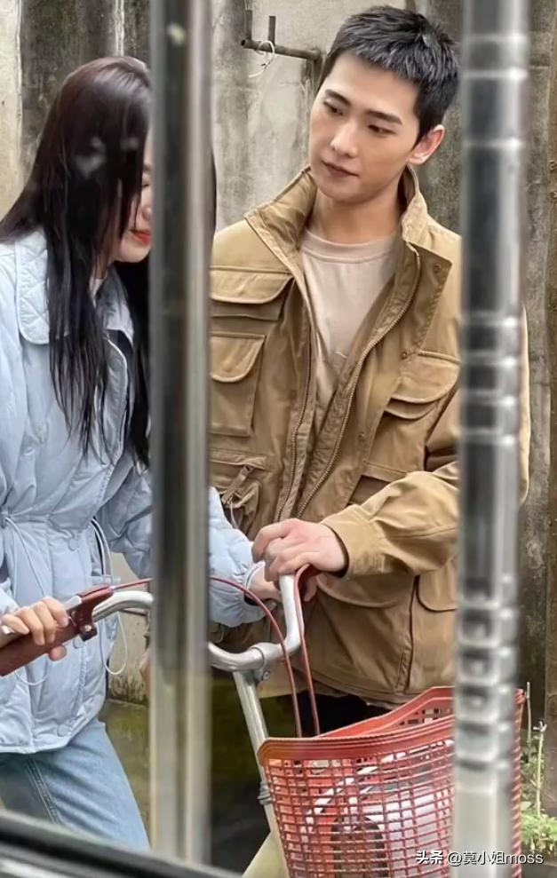 5 melons a day, exposed Yang Yang Wang Churan's passionate kiss at the ...