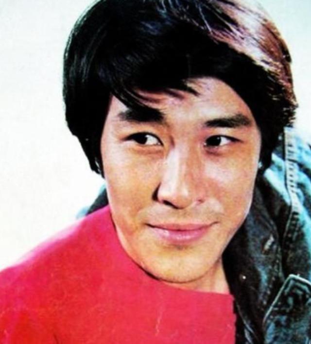 Famous actor Lu Liang: Father and mother died early one after another ...