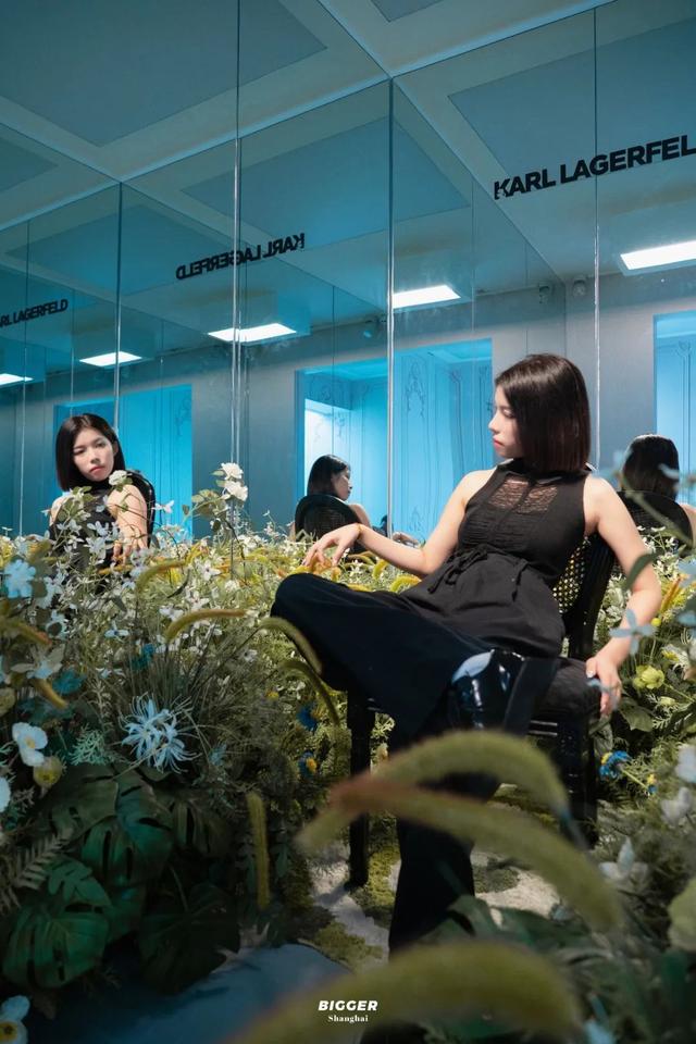 Check in the "Carl Time Travel Agency" digital fashion exhibition to ...