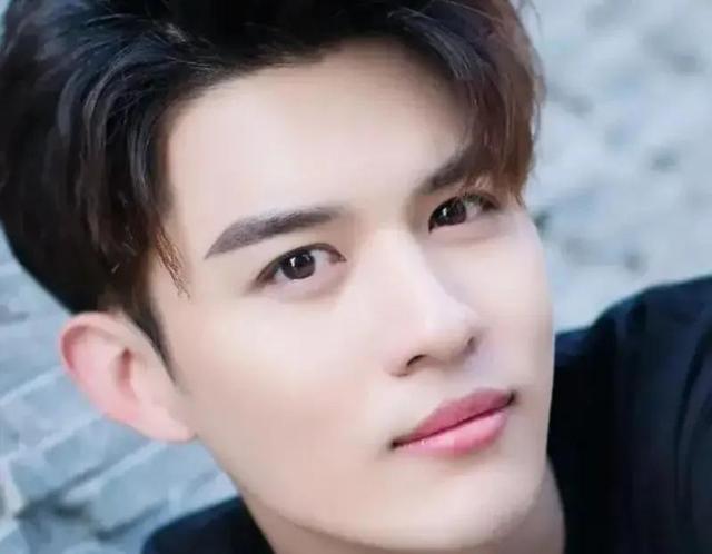 It was exposed that actor Meng En had a soft meal! Get acting resources ...