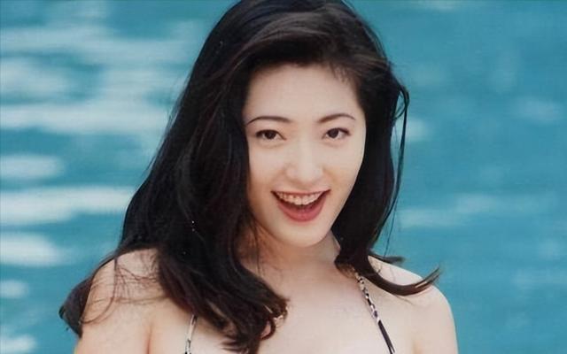 "The most beautiful Pan Jinlian" Yang Simin: She has a graceful figure ...