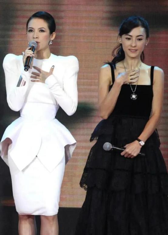 43-year-old Zhang Ziyi is in the same frame as 42-year-old Cecilia ...