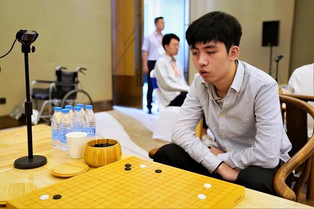 Wang Xinghao, continue to advance, the world's strongest battle to eliminate the dark horse Yang ...