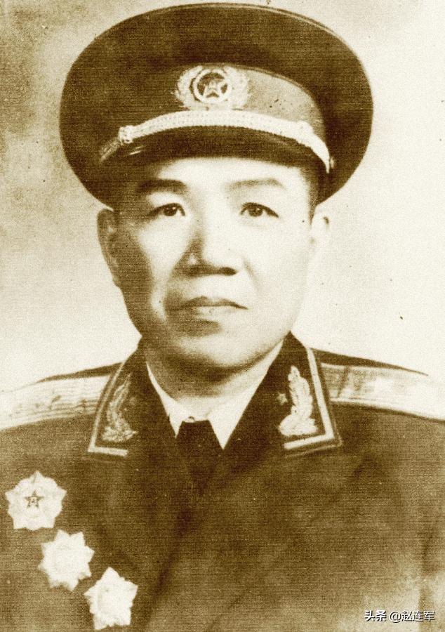 General Lu Sheng: During the hard years of the three-year guerrilla war ...