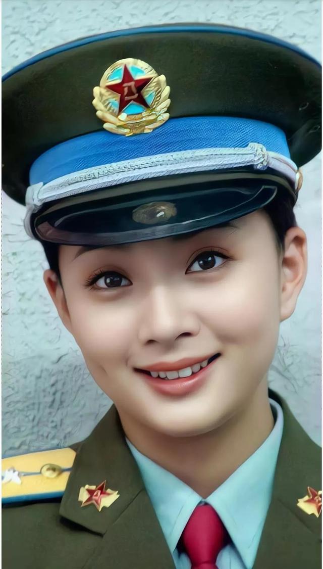 Yin Tao, military uniform photo - iMedia