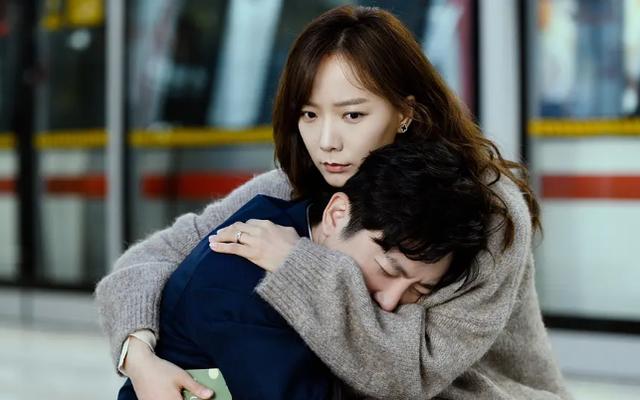 The world of two people: Wen Jia was surrounded by Xu Dongyang, Mo ...