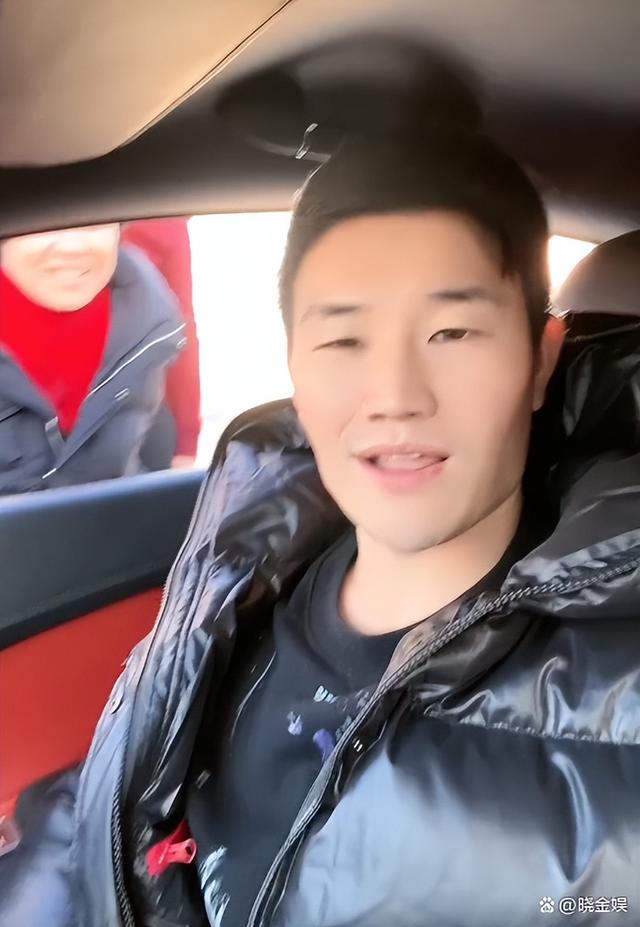 Xie Mengwei: Leaving his hometown and returning to Beijing, his mother ...