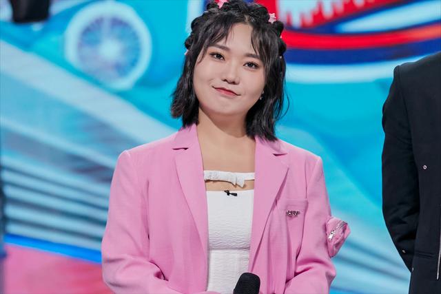 Li Xueqin graduated from Peking University and became an Internet ...