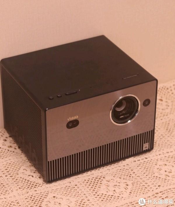 The only confidant Vidda C1S projector in a strange city - iMedia