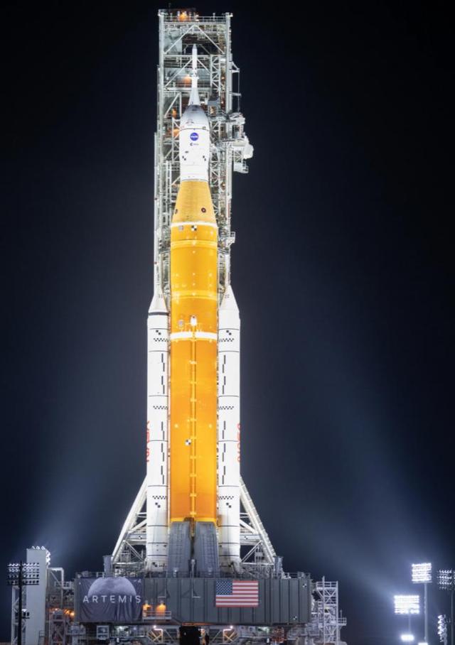 The US restarts the moon landing plan, although it faces practical ...