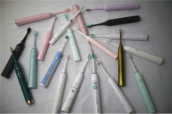 Is it harmful to teeth with electric toothbrush? Explain the three ...