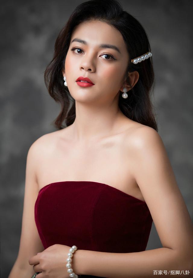 Gao Jialin and Liu Qiaozhen enter the contemporary era and then appear ...